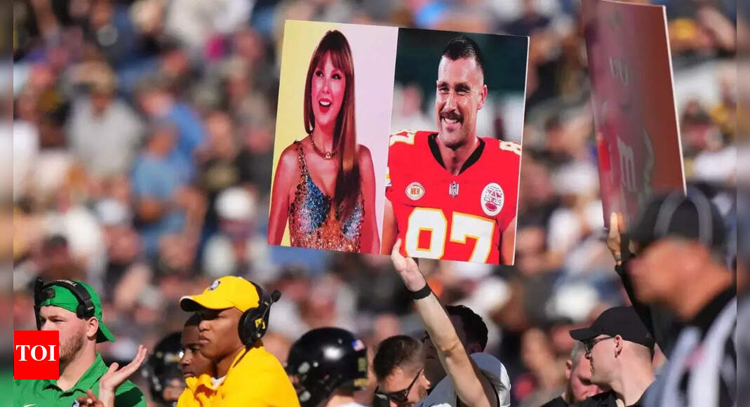 Taylor Swift and partners of Kansas City Chiefs players spotted at ...