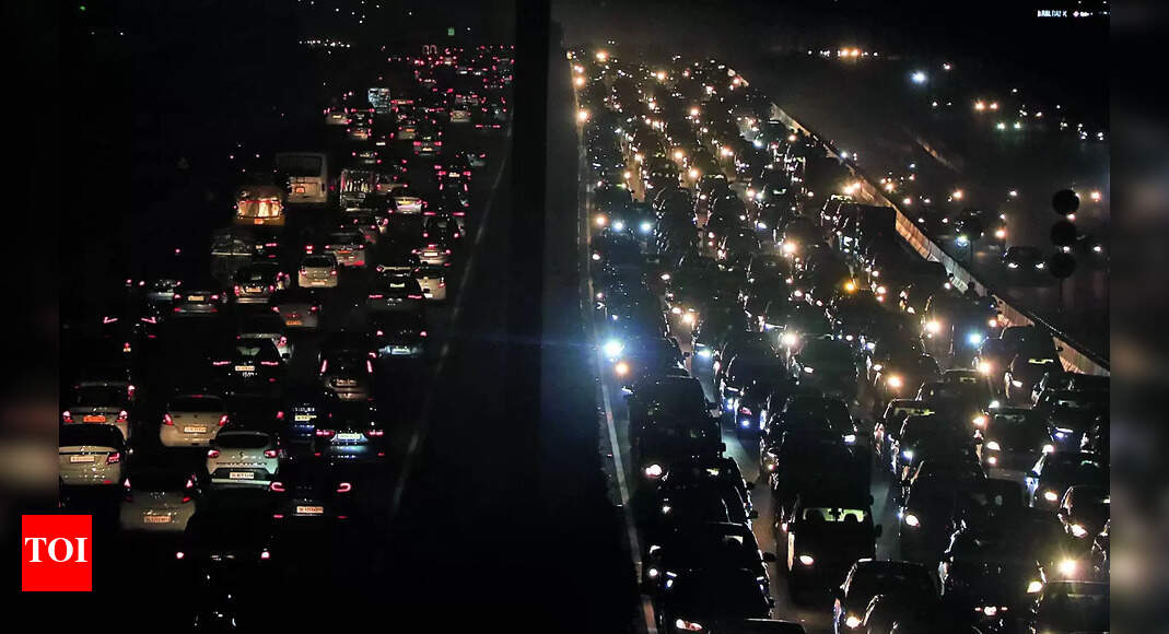 Protest In Jaipur: Protests In Jaipur, Baraats In Delhi Trigger Snarls ...