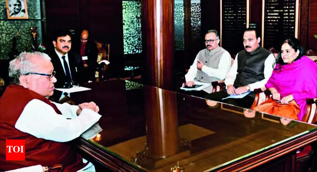 Governor: Guv Calls Cs, Dgp, Home Secretary To Raj Bhavan | Jaipur News ...