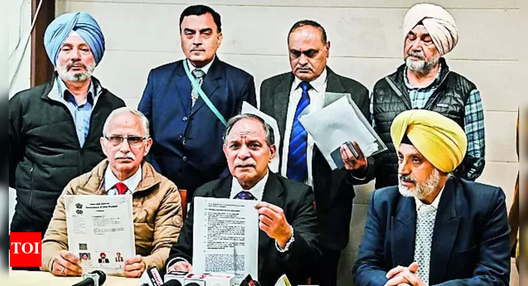 Sacked UP DSP: Sacked UP DSP Turns Conman: 20 Veterans Lose ₹8cr ...