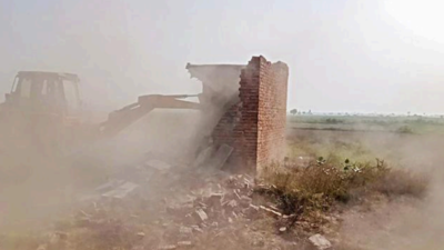 Construction Waste: Dust Pollution and Respiratory Distress in Gurgaon ...