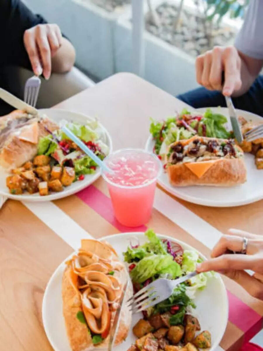 8 Dangerous Food Combos You Must Avoid | Times Now