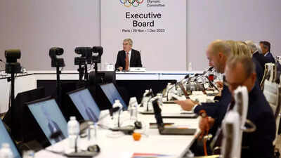 Kyiv says IOC allowing Russian athletes is 'encouraging' war in Ukraine ...