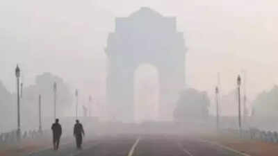 Delhi records minimum temperature of 8.5 degrees Celsius, AQI 'very poor' | Delhi News - Times ...
