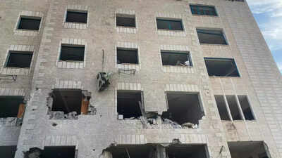 'Living hell' in the ruins of Gaza's largest hospital - Times of India