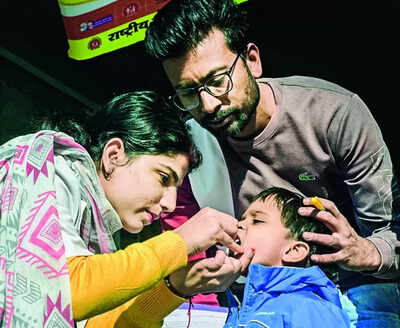 Polio Drops: Doorstep Polio Vaccination for Left-out Kids in Jaipur ...