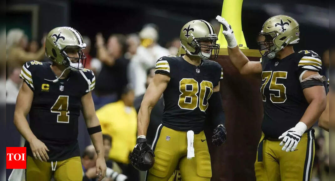 New Orleans Saints pull away late to slip past Carolina Panthers 28-6 ...