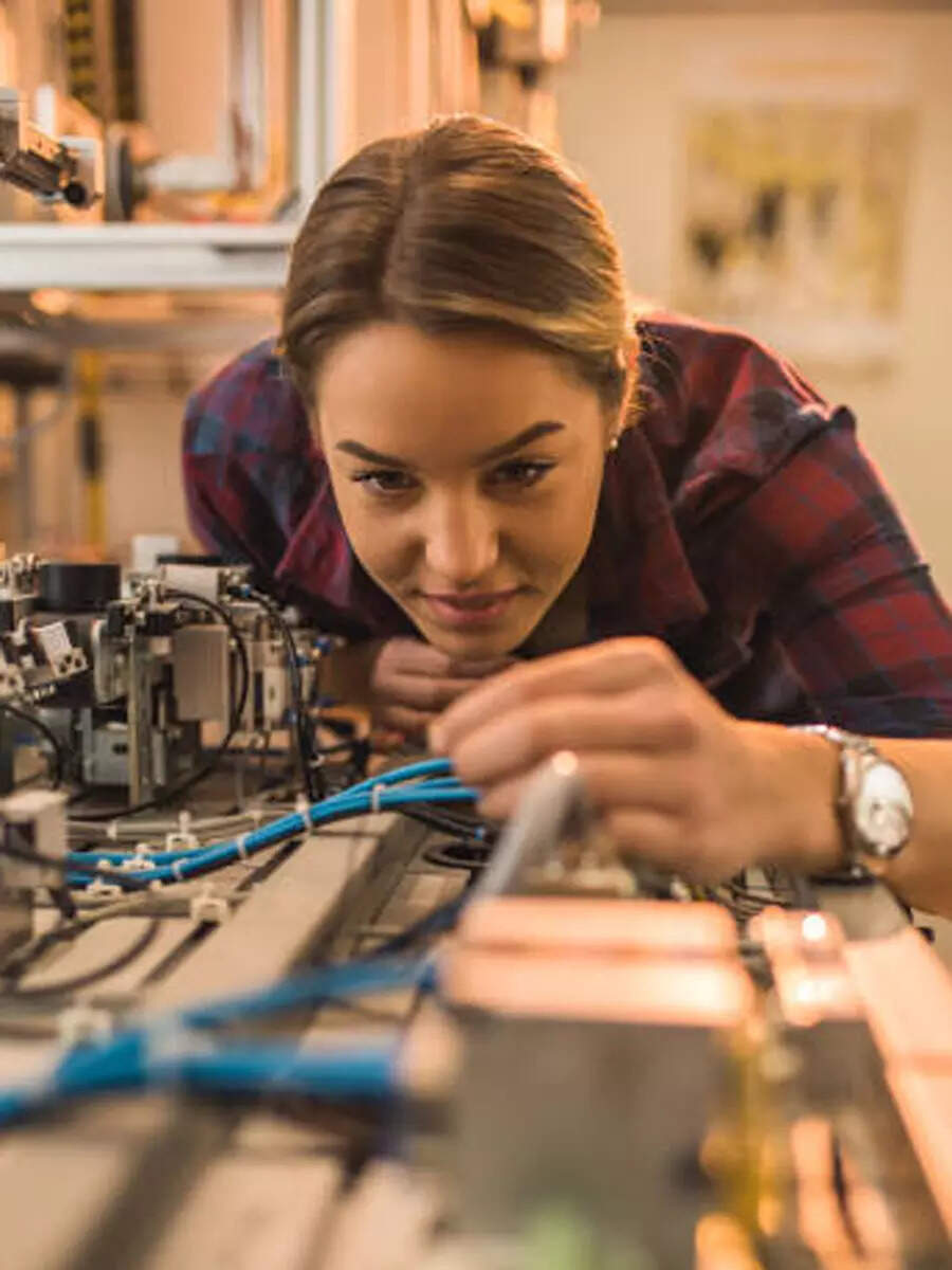 10 Cheapest Engineering Colleges in India | Times of India