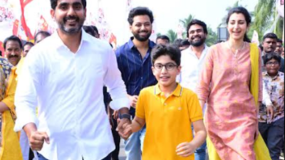 Andhra Pradesh: Nara Lokesh's padayatra enters into undivided Visakha ...