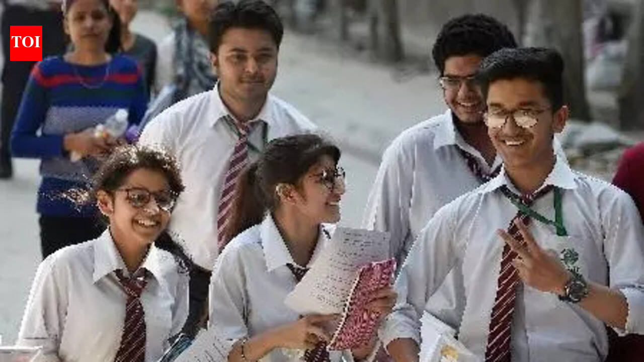 CBSE Date Sheet 2024 (OUT) Live Updates: CBSE Class 10, 12 Timetable ...