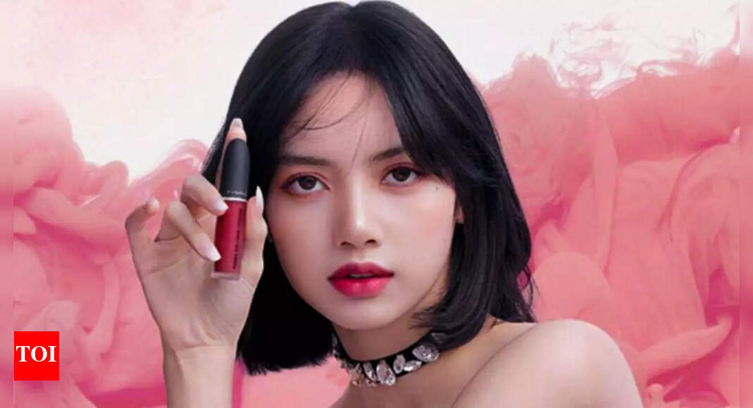 BLACKPINK's Lisa shines at Incheon Airport amidst boyfriend rumours ...