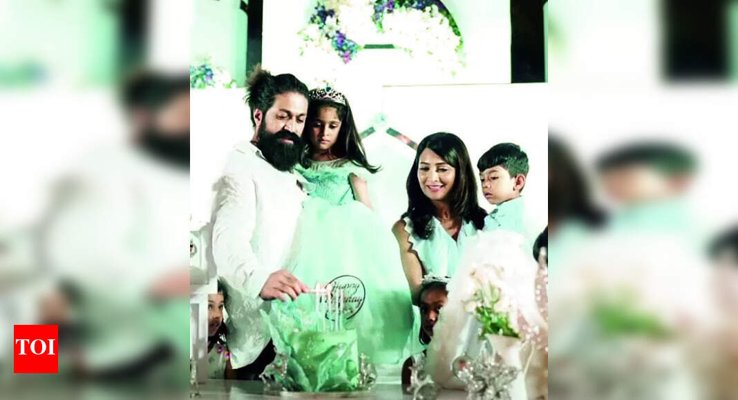 Yash and Radhika celebrate daughter Ayra’s 5th birthday | Kannada Movie ...