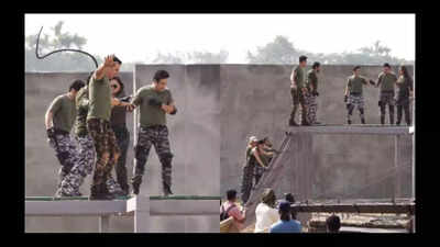 Akshay Kumar starts shooting for 'Welcome 3' | Hindi Movie News - Times ...