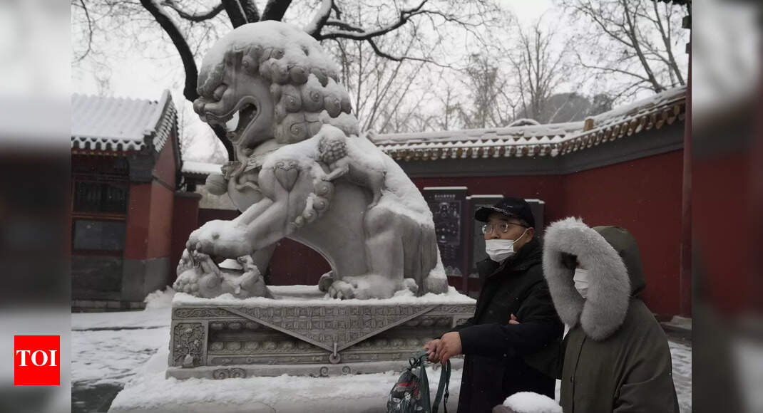 Cold Wave: China shivers as severe cold wave paralyzes regions ...