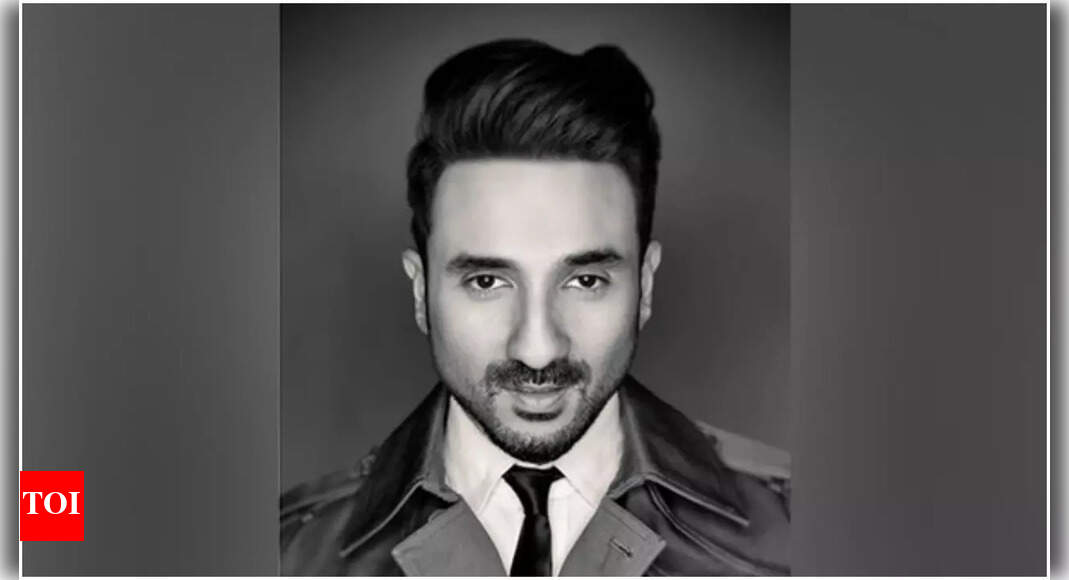 Vir Das excited to perform at iconic Apollo Theatre in London | Hindi ...