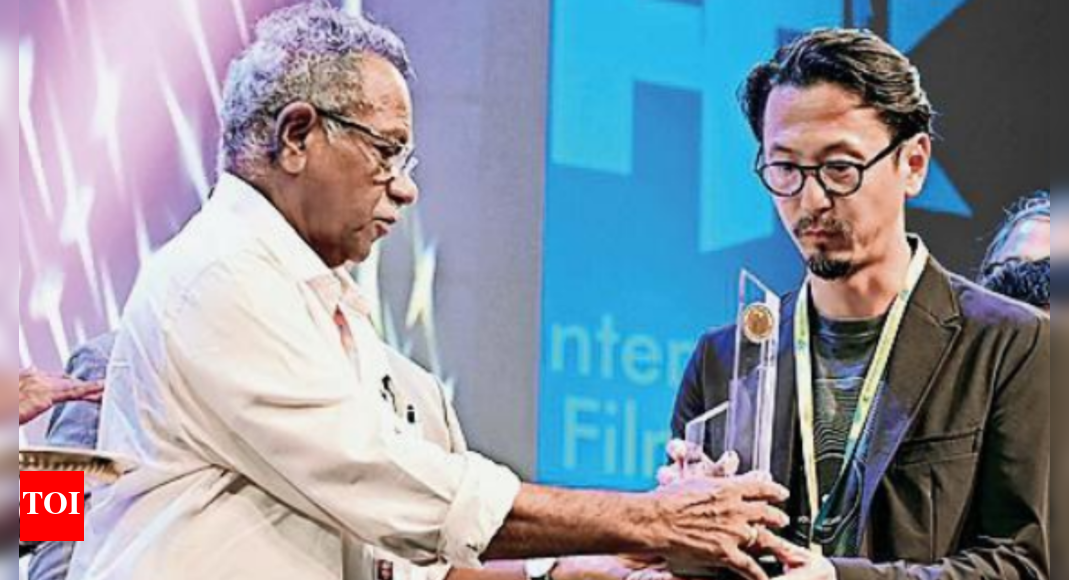 Suvarna Chakoram for 'Evil Does Not Exist' | Thiruvananthapuram News ...