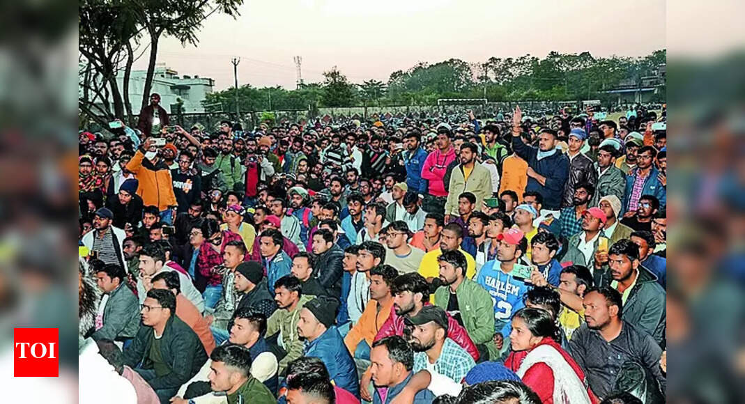 JSSC Exam Cancellation: Protest in Ranchi as JSSC Exam Gets Cancelled ...
