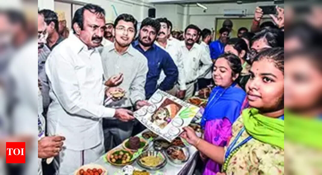 Millets Exhibition: Urban Development Minister Inaugurates Exhibition ...