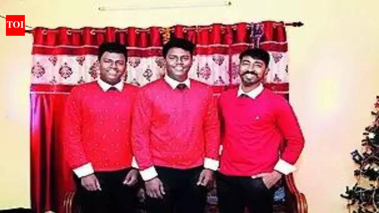 Christmas Music Tradition: Jingle bells with ghungroos and bhangra ...
