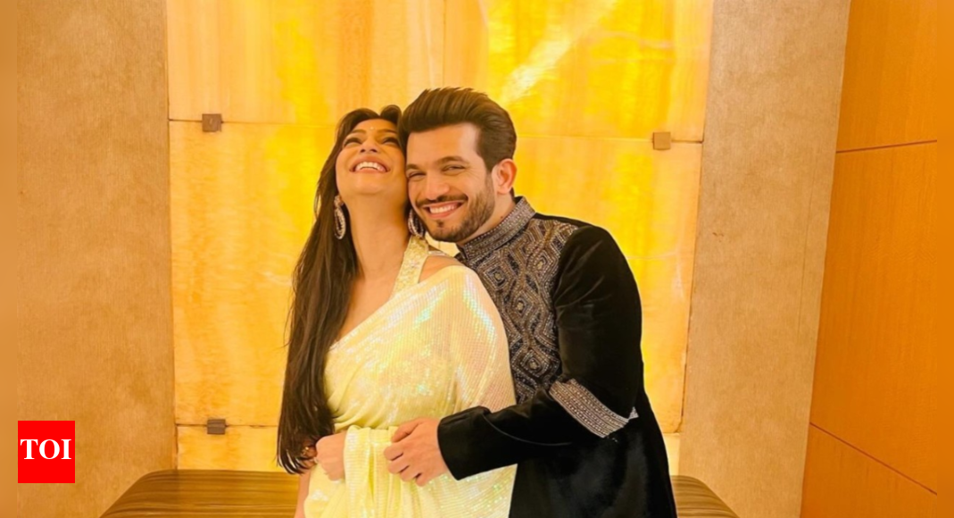 Neha Swami Bijlani shares a heartfelt note for her hubby and love of her life Arjun Bijlani ...