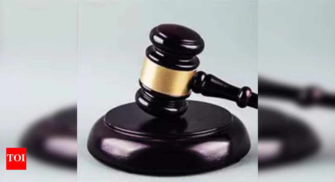 Cop Suspended Cop Suspended For ‘misbehaving And Assaulting Wife Gets