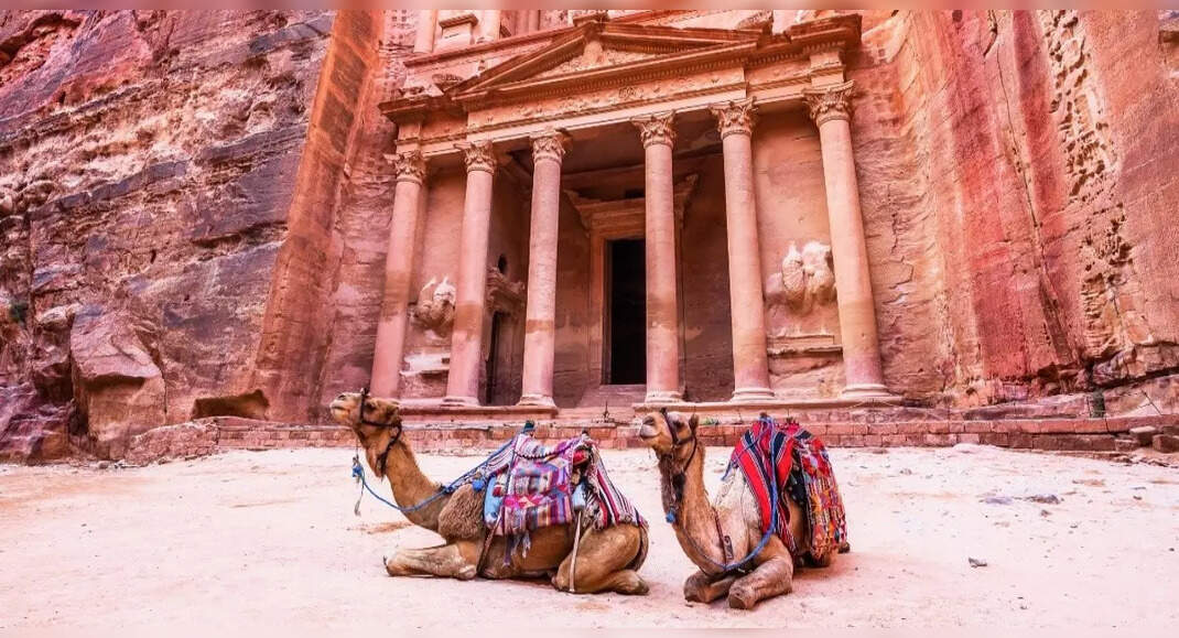 Jordan: Discover the timeless beauty and splendour of Petra in Jordan ...