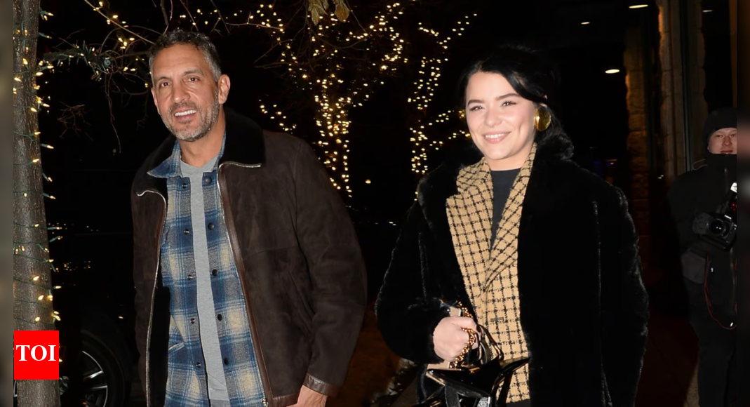 DWTS fame Mauricio Umansky was spotted with influencer Alexandria Wolfe ...