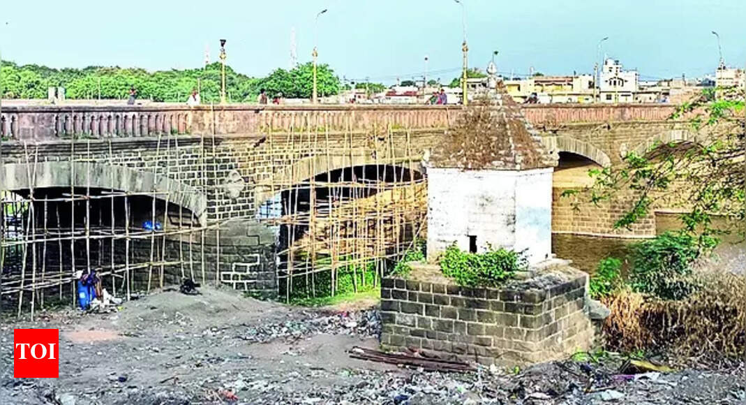 Gondal’S Heritage Bridges: Gondal’s Heritage Bridges: INTACH Report and Recommendations for ...