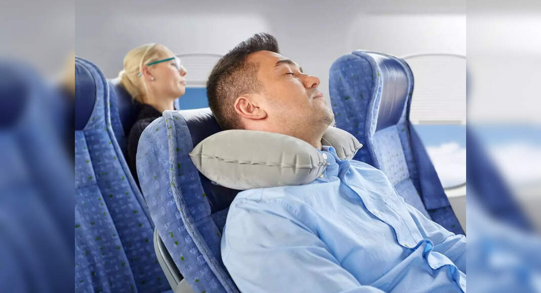 How to sleep better on a plane?, World - TimesTravel