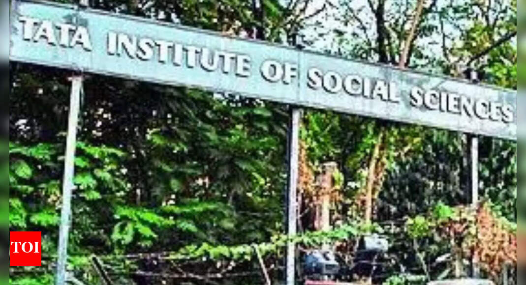 TISS Students: Oppose new fee rule: Some TISS students | Mumbai News - Times of India
