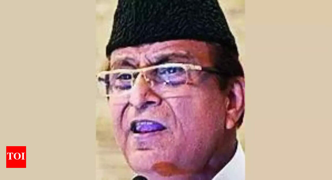 Azam, son, two others acquitted in extortion and murder bid case ...