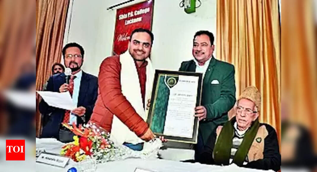 Shia PG College: Shia PG College alumni meet in Lucknow | Lucknow News ...