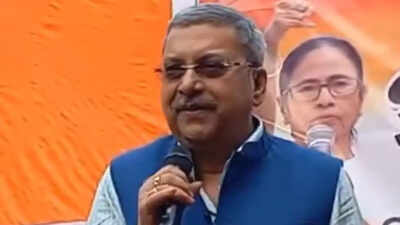 Trinamool Congress MP Kalyan Banerjee attacks Vice-President Dhankhar, defends mimicry act ...