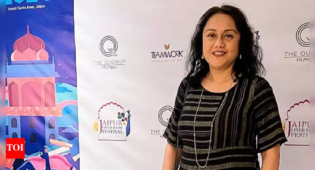 Deepika Deshpande Amin who played Shah Rukh Khan's mother in 'FAN ...