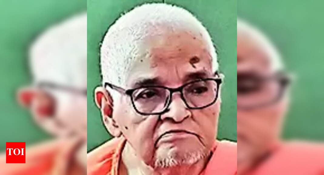 Sarada Math: Sarada Math Head Passes Away At 92 | Kolkata News - Times ...
