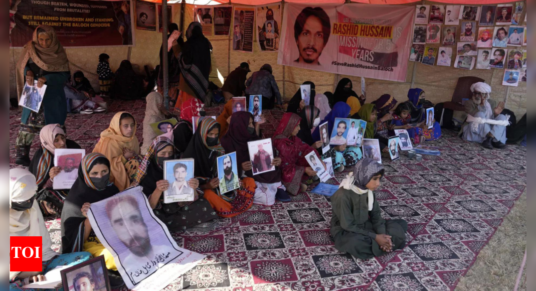 Pakistan media criticises government for crackdown on Baloch long march ...