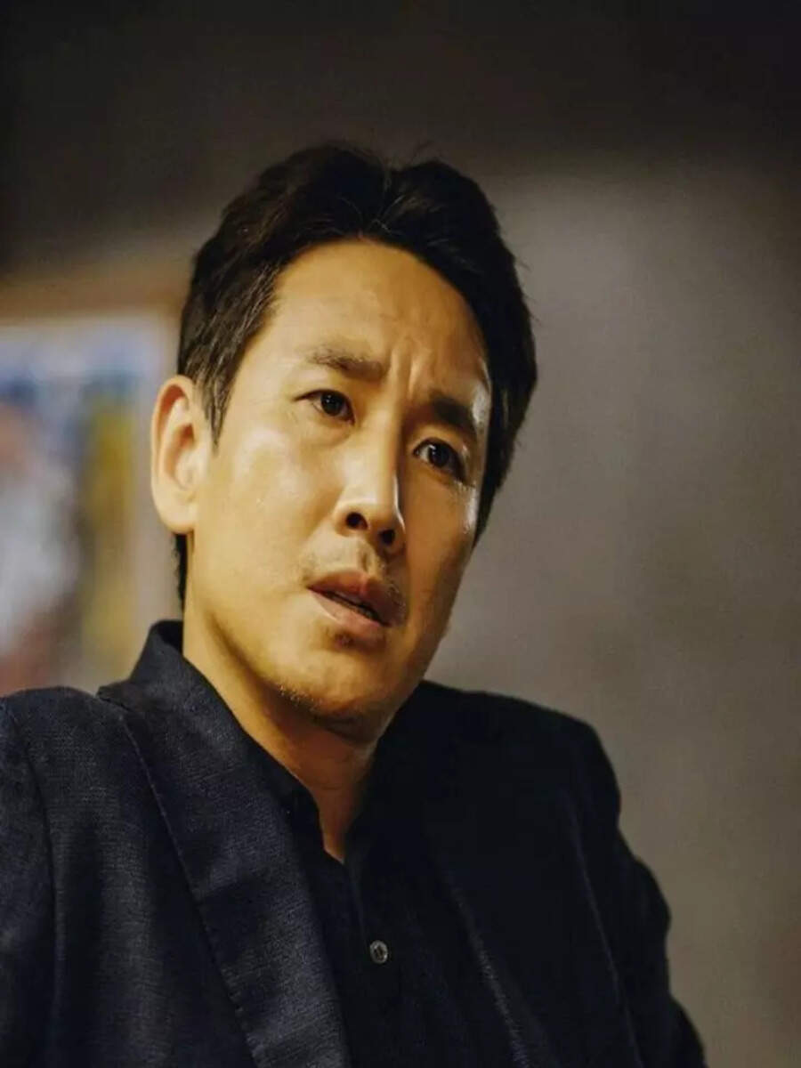 Lee Sun-Kyun Dies At 48: All About Parasite Actor's Alleged Suicide | Times Now