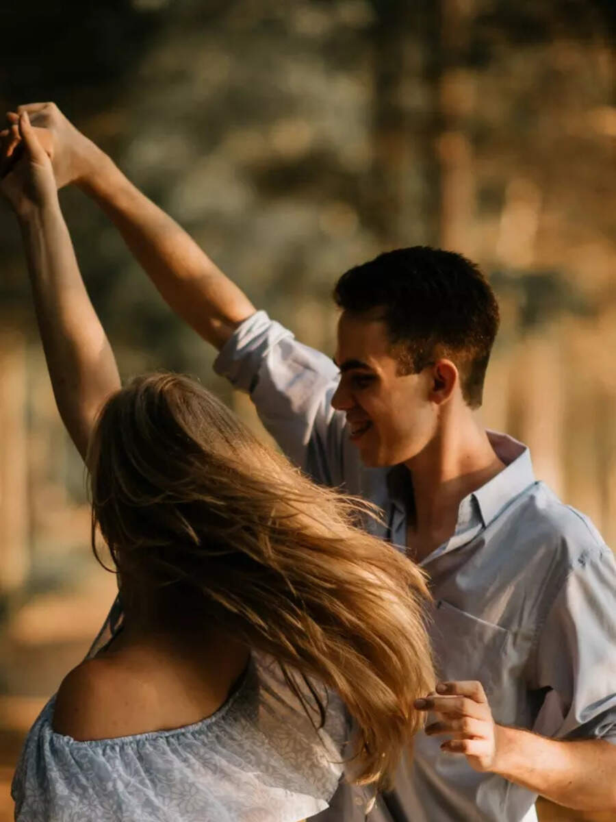 How to impress your partner's parents in the first meeting | Times of India