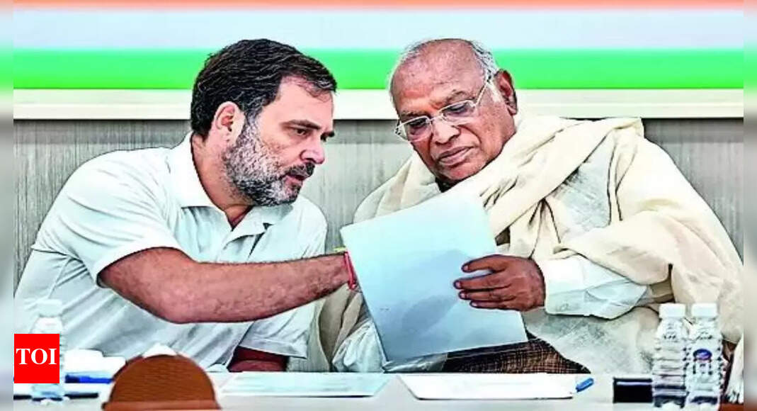 Cong High-Command: Congress high-command holds meeting with Himachal ...