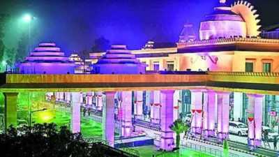 Treta Yug vibe aglow at Ayodhya railway station | Lucknow News - Times ...