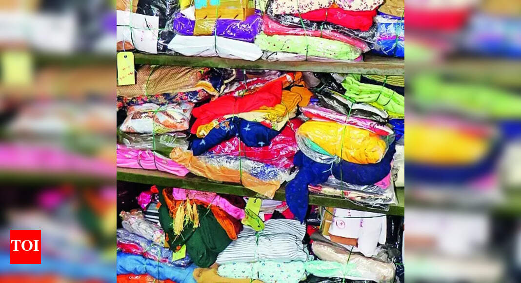 Auction: Unclaimed Items Auction: From Charcoal to Sunglasses ...