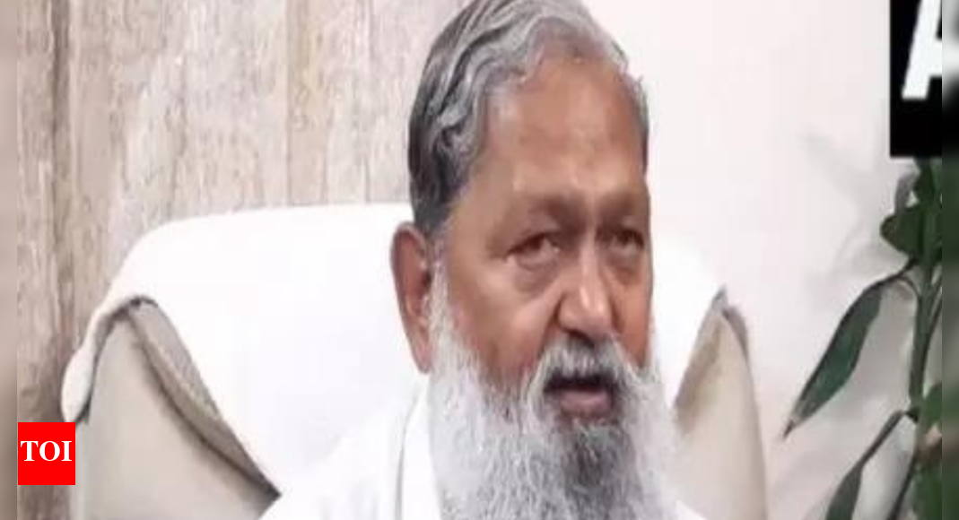 Sexual Harassment: Hisar woman accused DSP of sexual harassment, Home ...