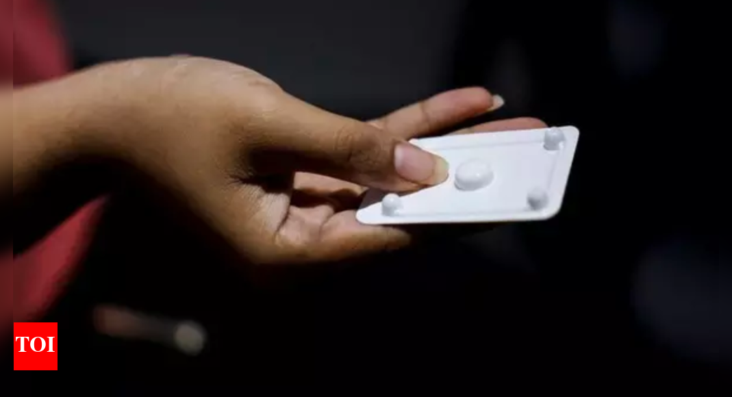 US women are stocking up on abortion pills, especially when there is ...