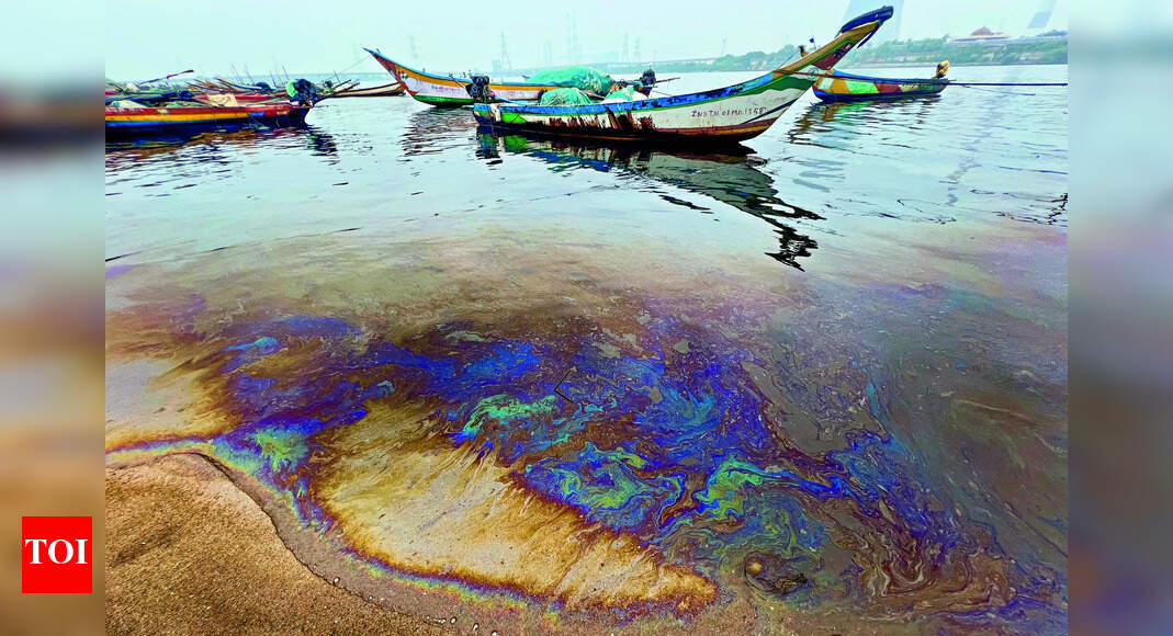 Oily Water: One Lakh Litres Of Oily Water Removed From Ennore: Tnpcb ...