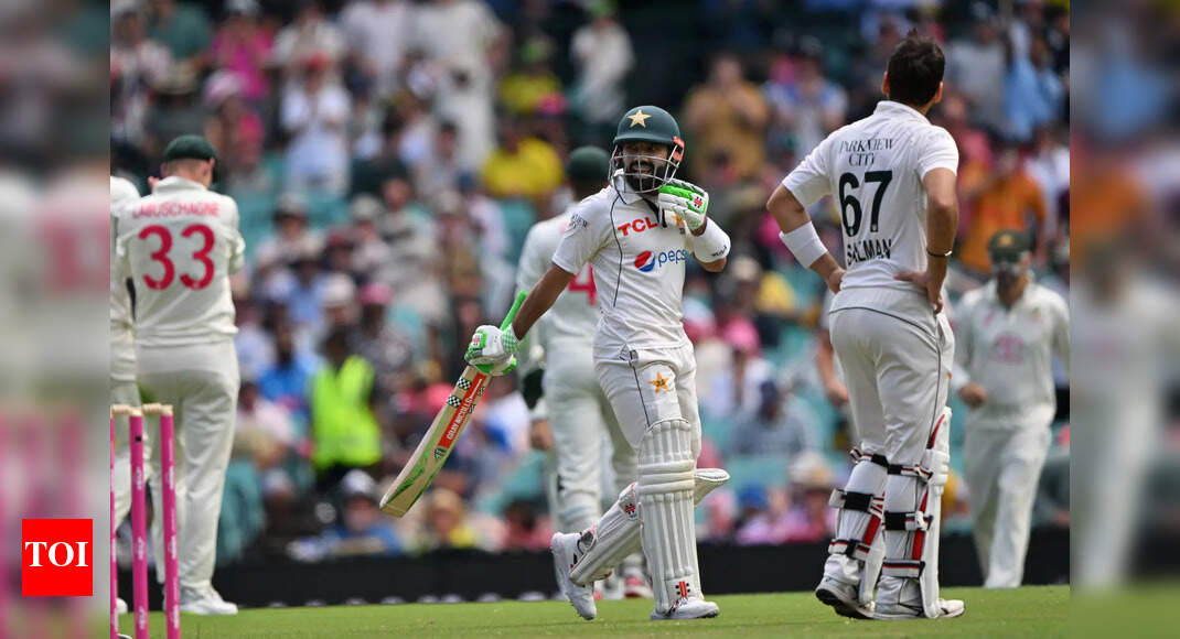 Pakistan Vs Australia: Sydney Test: Rizwan and Salman's counter-attack ...
