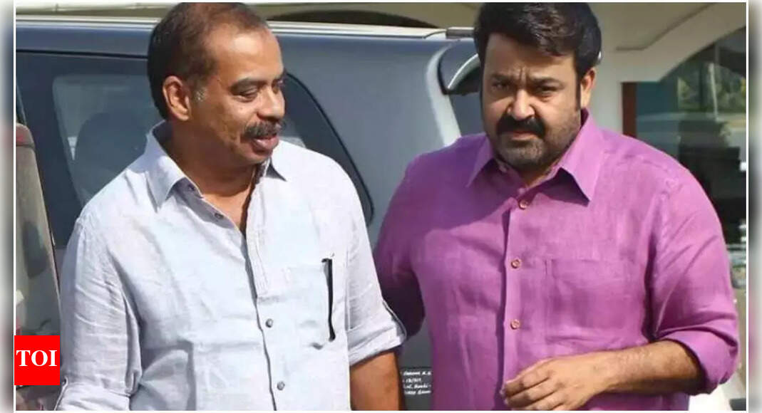 Sathyan Anthikad announces a project with Mohanlal and promises a ...