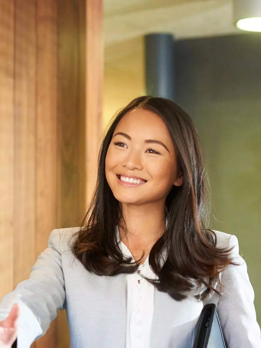 10 Tips for Students to Be a Role Model to Younger Siblings | Times of ...