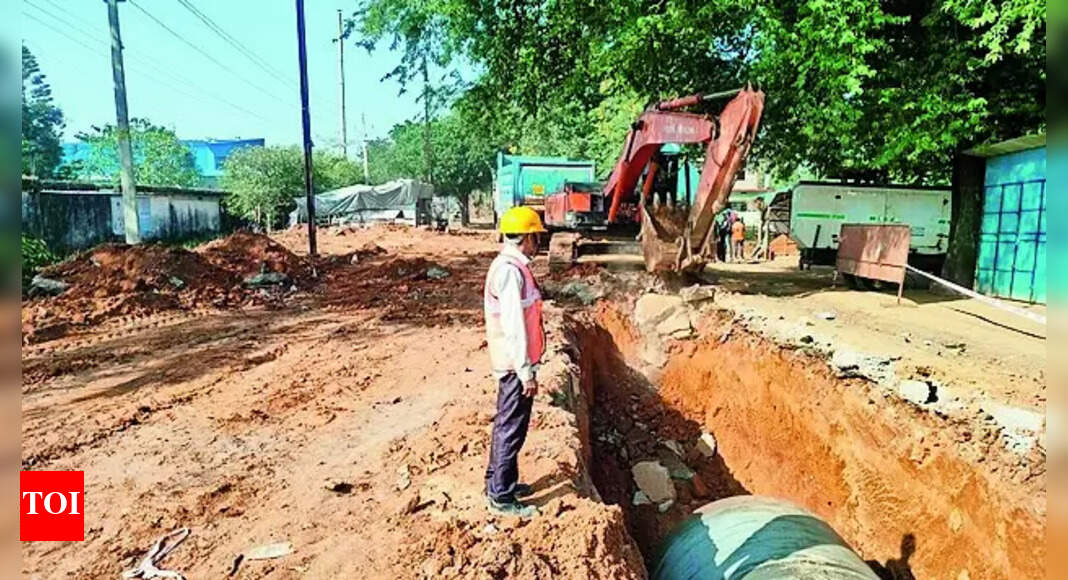 Water Pipeline: Work on Laying Water Pipeline Picks Up Pace in Ranchi ...