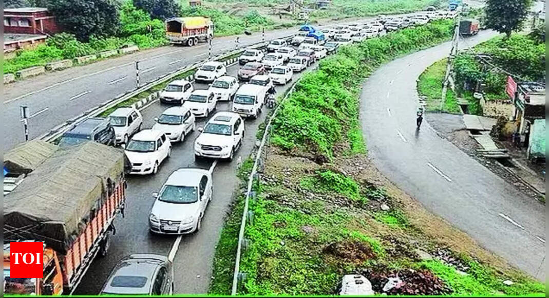 Breather For Pinjore, Kalka As Heavy Vehicles Banned For 12 Hrs ...