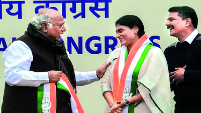 Sharmila: My Father’s Dream Was To See Rahul As Pm: Sharmila | Hyderabad News - Times of India